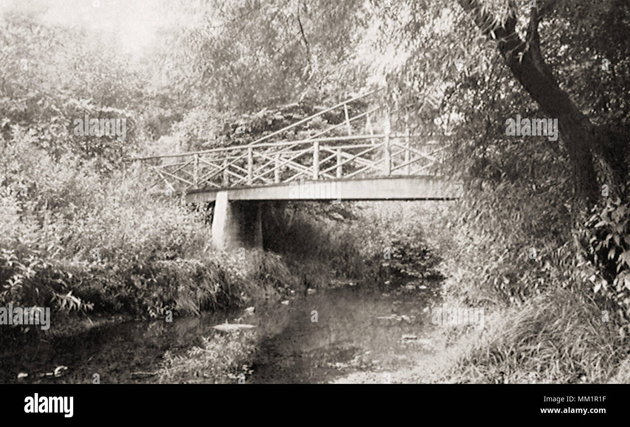 Rustic Bridge in Petrified Spring Park. Kenosha. 1930 Stock Photo - Alamy