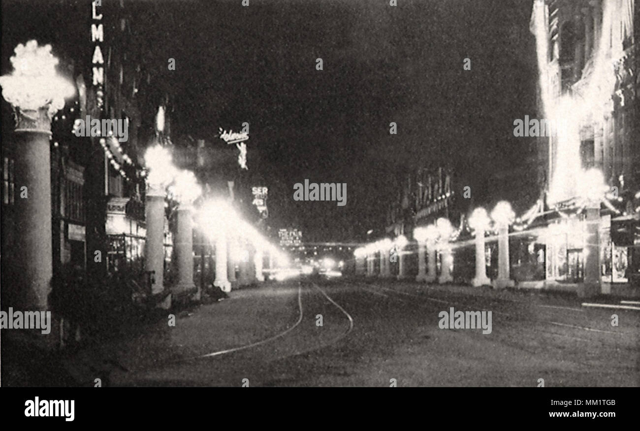 Chicago state street hi-res stock photography and images - Alamy