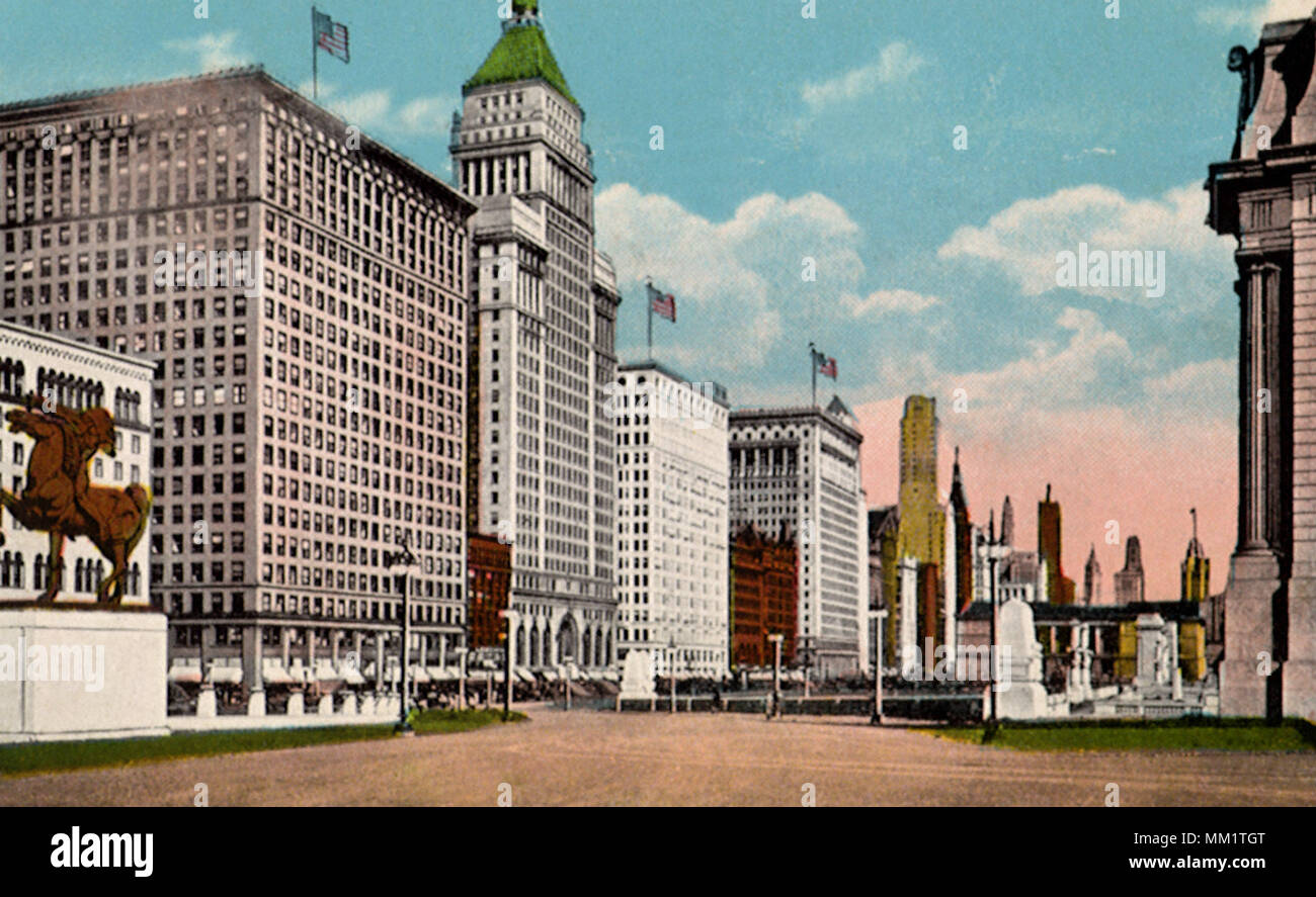 Michigan boulevard hi-res stock photography and images - Alamy