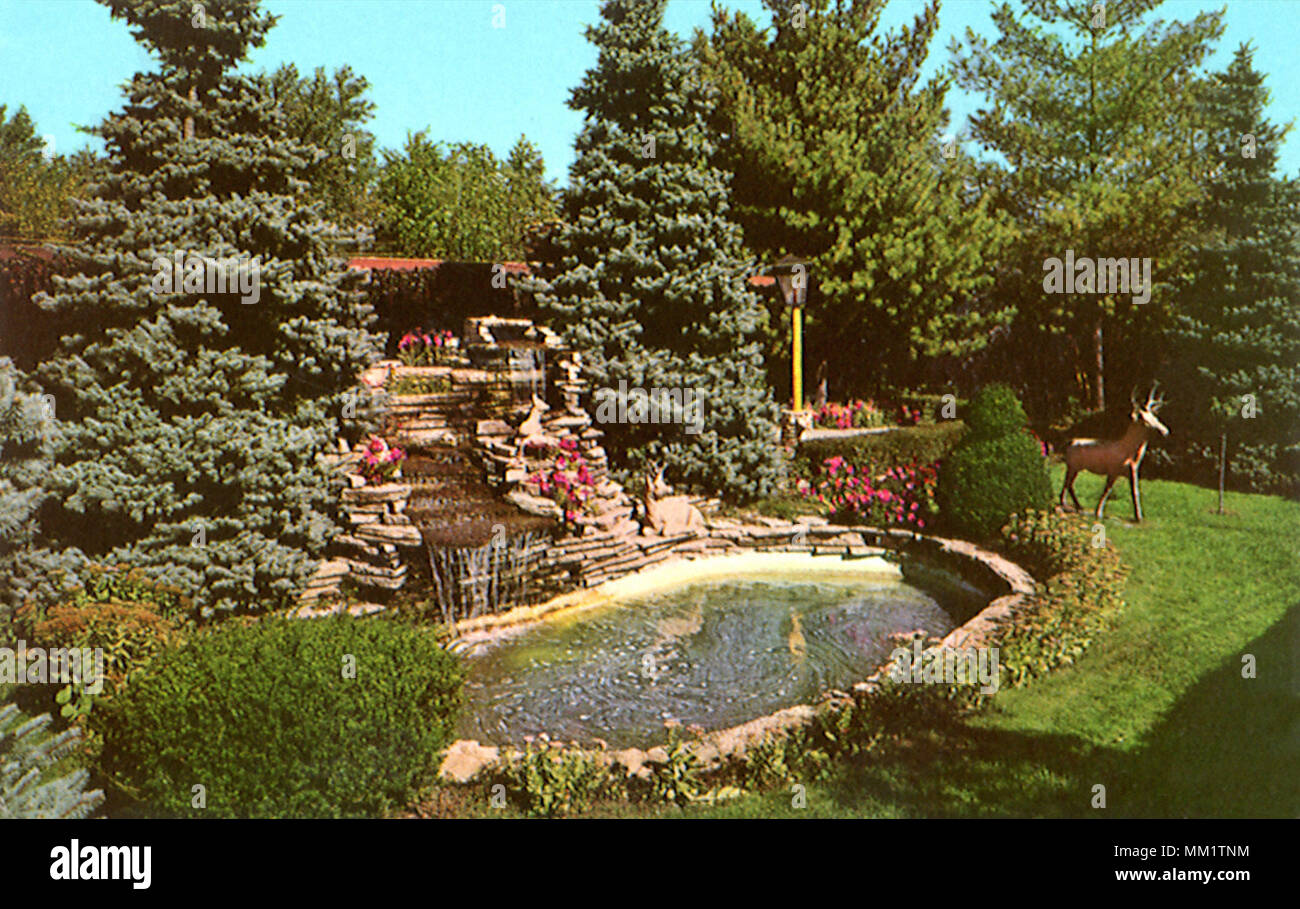 Rustic Manor Restaurant. Gurnee. 1950 Stock Photo - Alamy