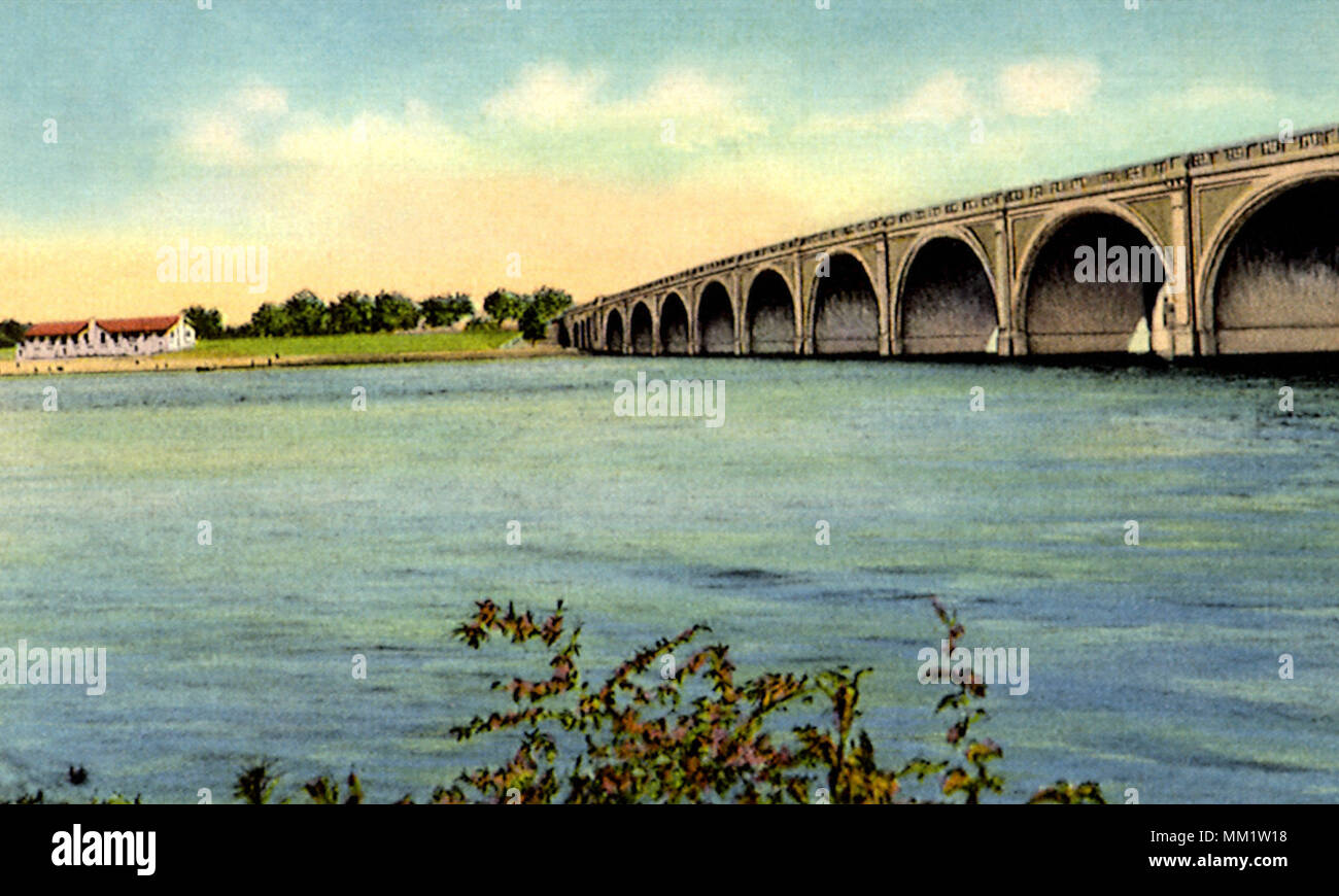 Lindsay lake hi-res stock photography and images - Alamy