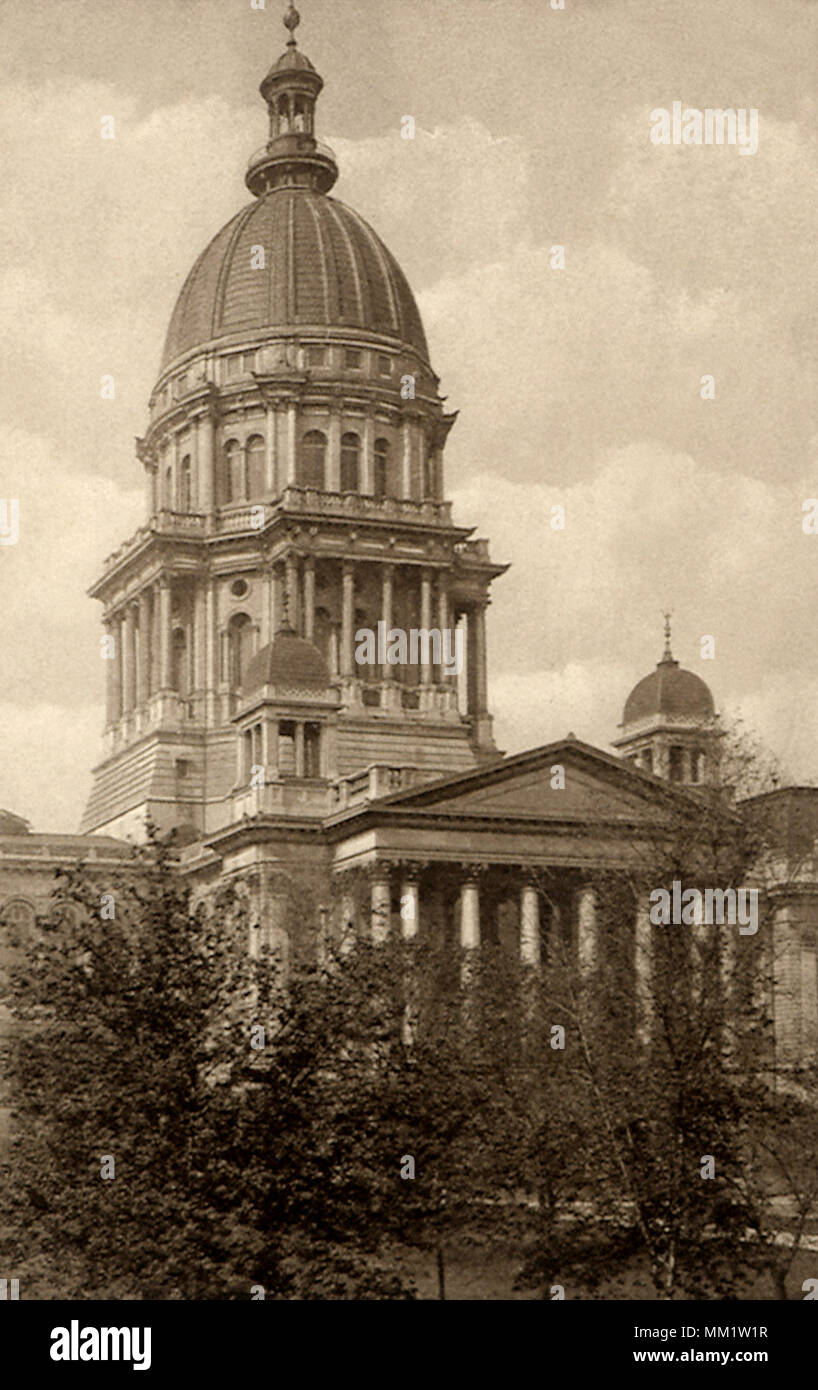 State Capitol Dome. Springfield. 1912 Stock Photo - Alamy