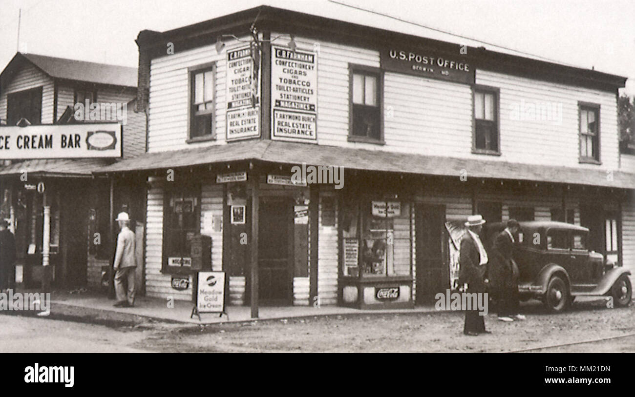 Post Office. Berwyn. 1910 Stock Photo - Alamy