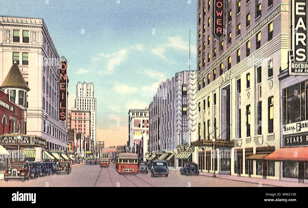 Main Street Looking North. Akron. 1945 Stock Photo - Alamy