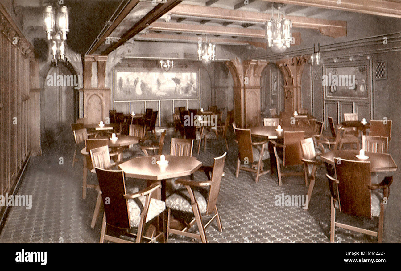 Dutch Grill at the Hotel Statler. Buffalo. 1915 Stock Photo - Alamy