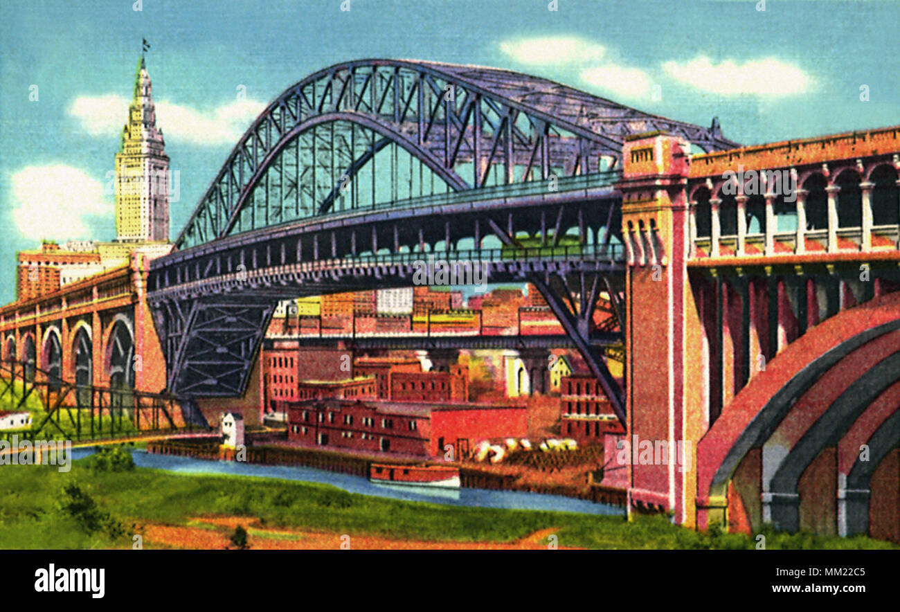 High Level Bridge looking East. Cleveland. 1940 Stock Photo - Alamy