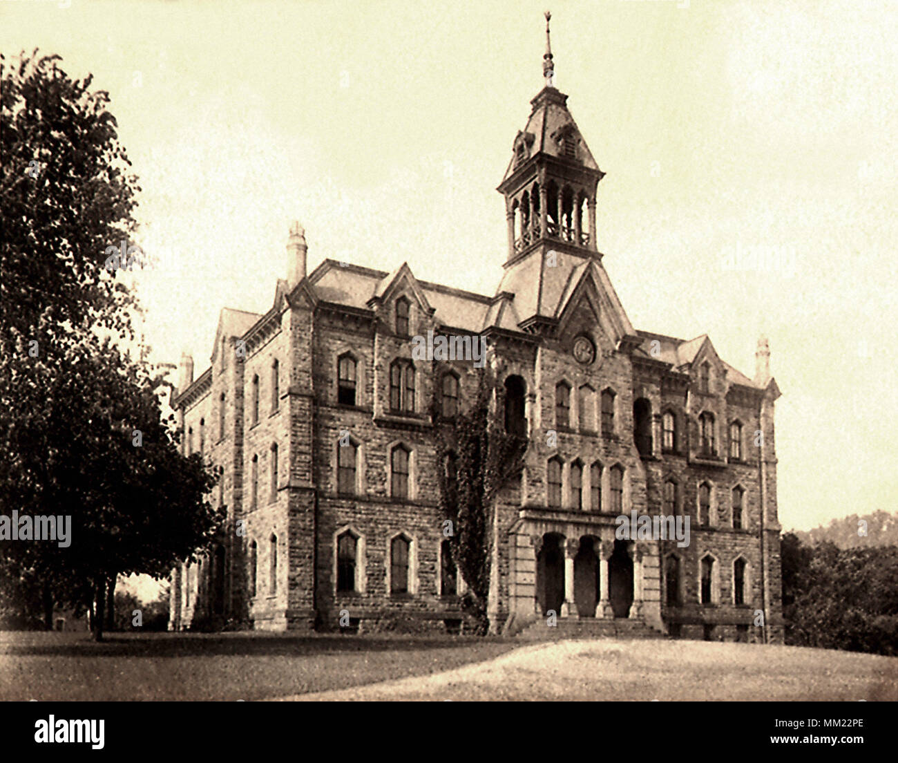 Main Building of Geneva College. Beaver Falls. 1906 Stock Photo - Alamy