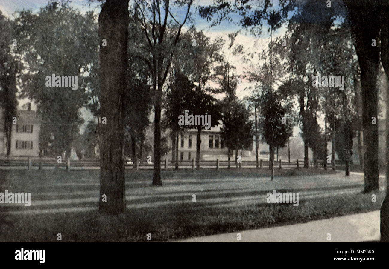 Gordon-Nash Library. New Hampton. 1908 Stock Photo - Alamy