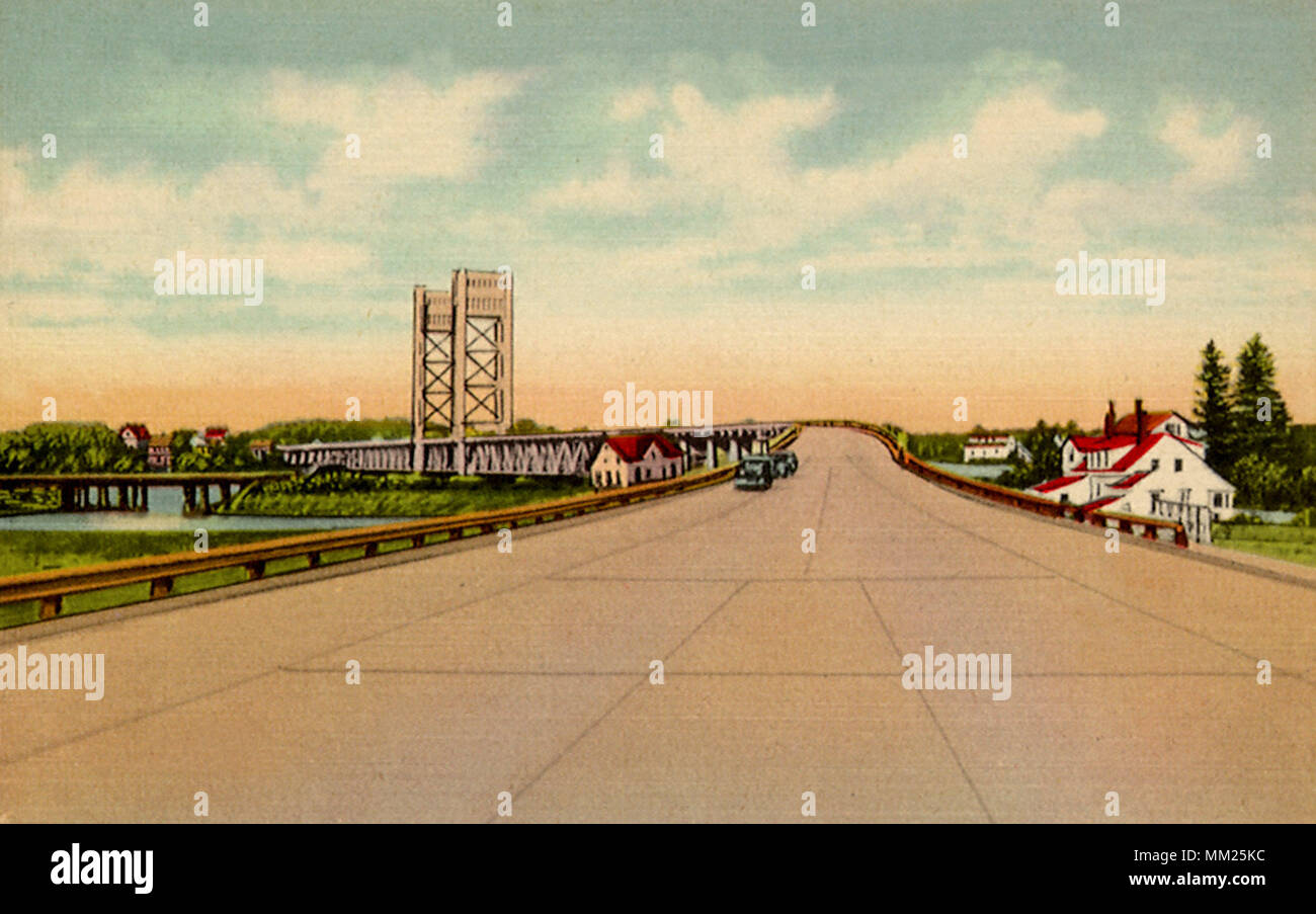 Interstate Bridge between Portsmouth & Kittery. 1940 Stock Photo - Alamy