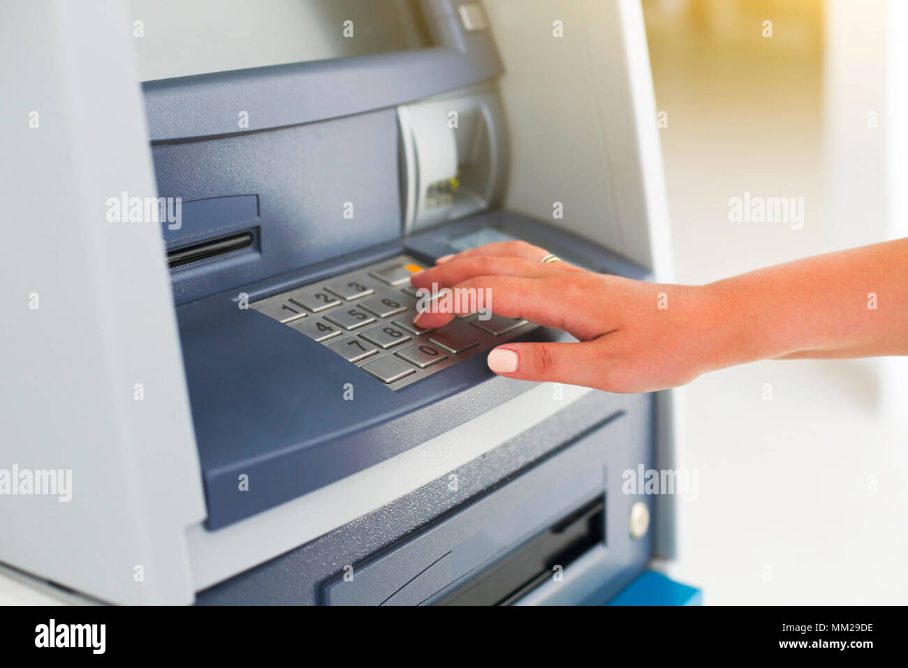Banking machine hi-res stock photography and images - Alamy