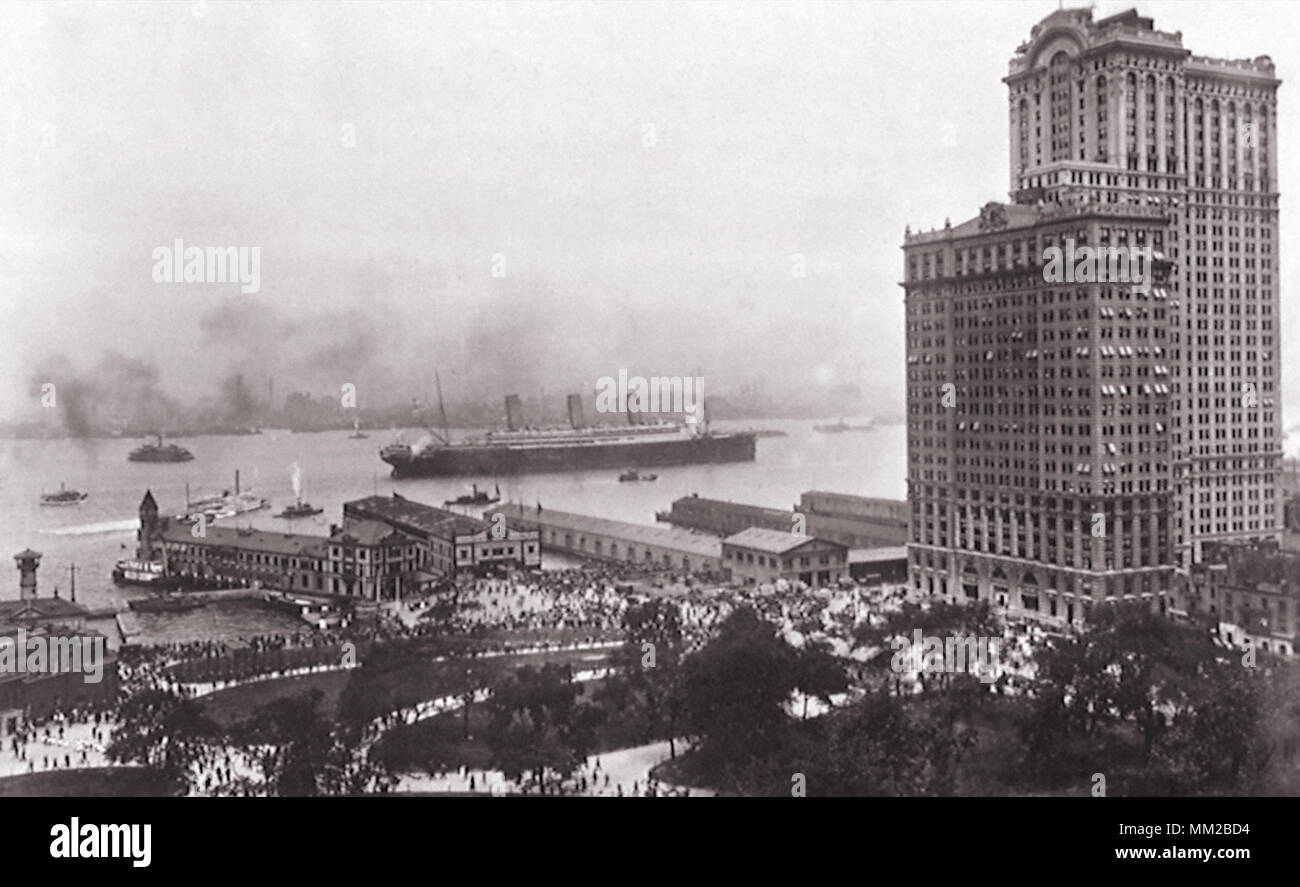 Whitehall Building, Battery Park. New York City. 1925 Stock Photo - Alamy
