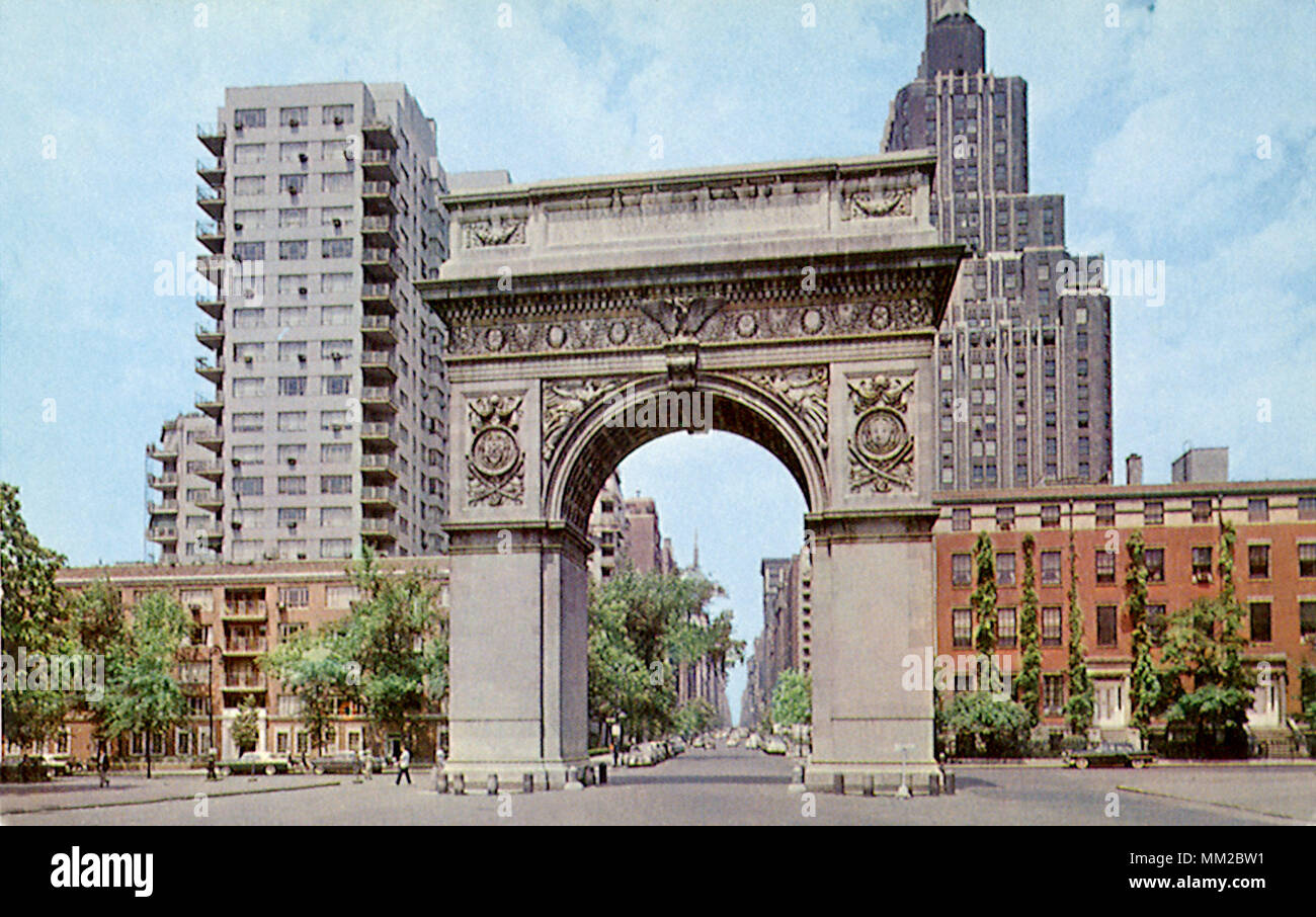 Victory Arch at Washington Square. New York City. 1960 Stock Photo - Alamy