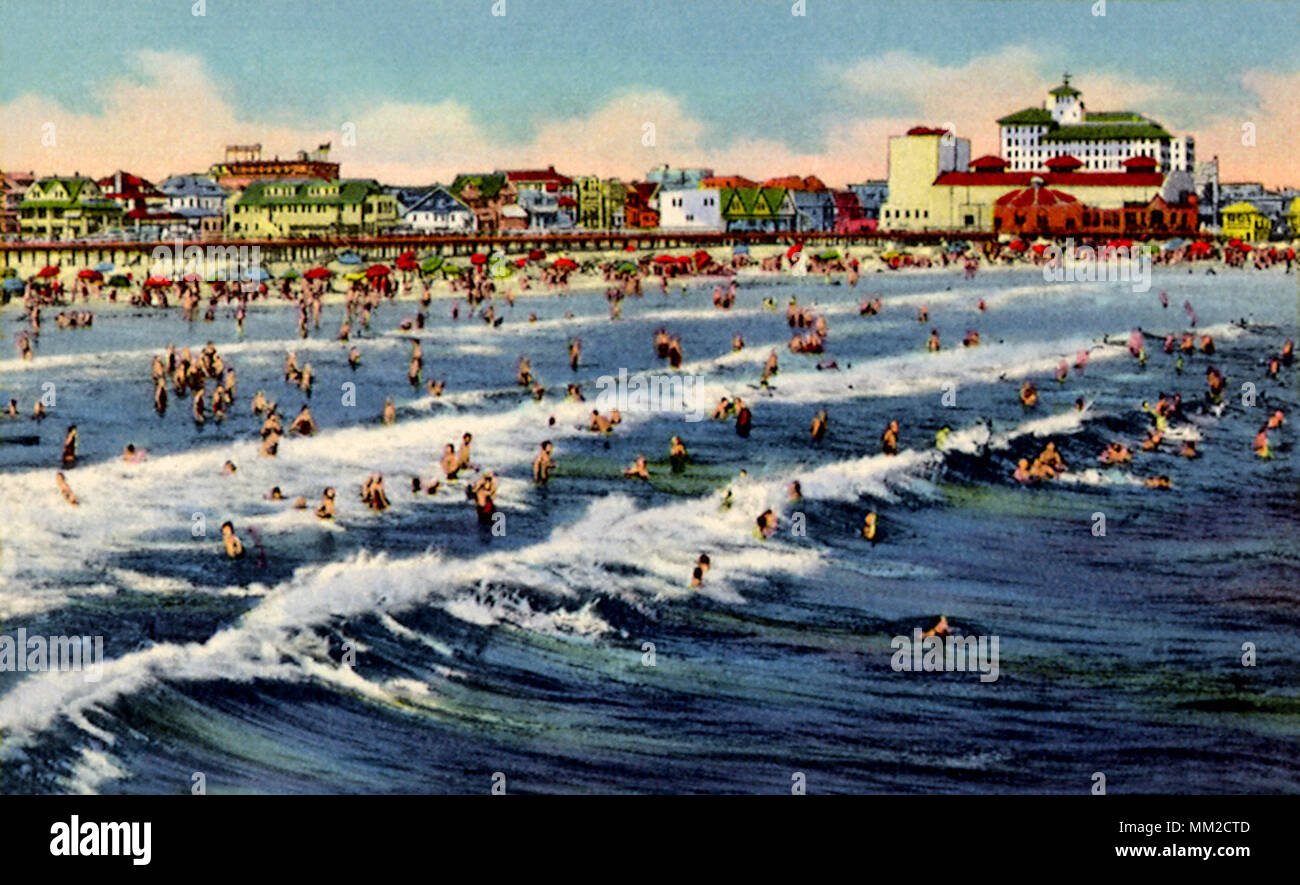 Street Bathing Beach. Ocean City. 1940 Stock Photo - Alamy