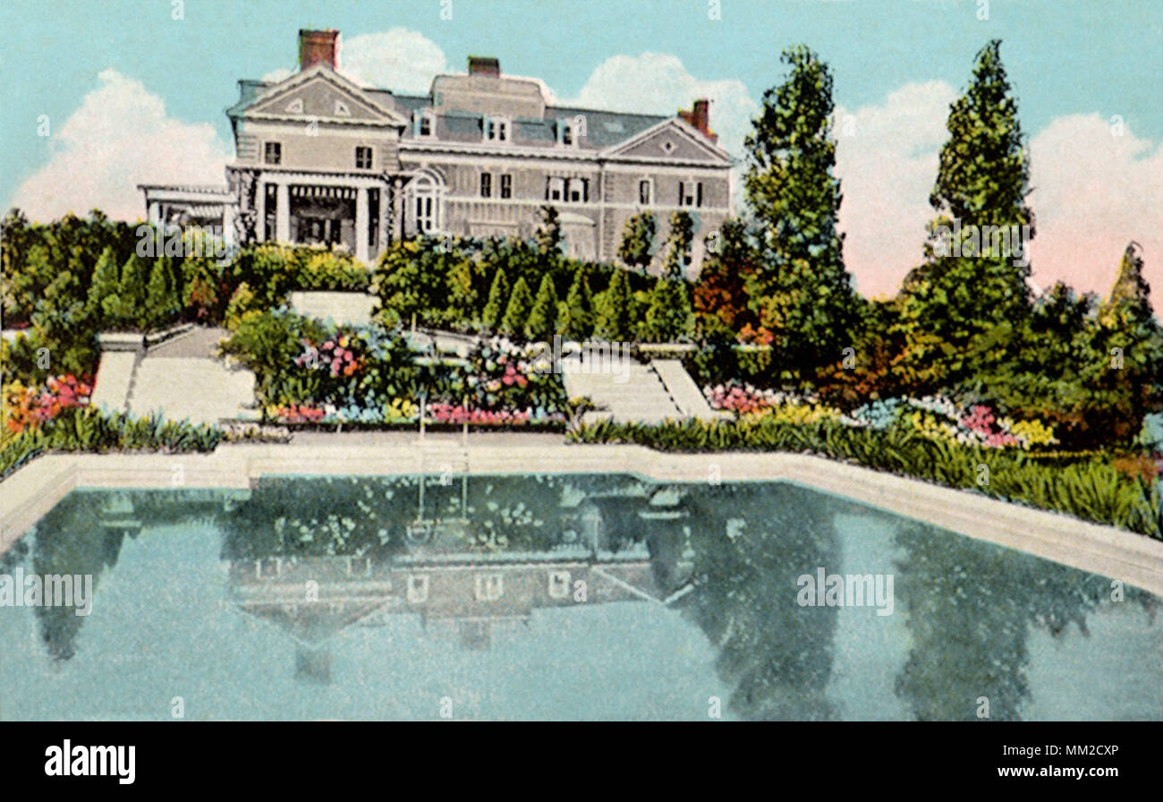 Mrs. Haskell Residence on Oak Hill. Red Bank. 1928 Stock Photo - Alamy