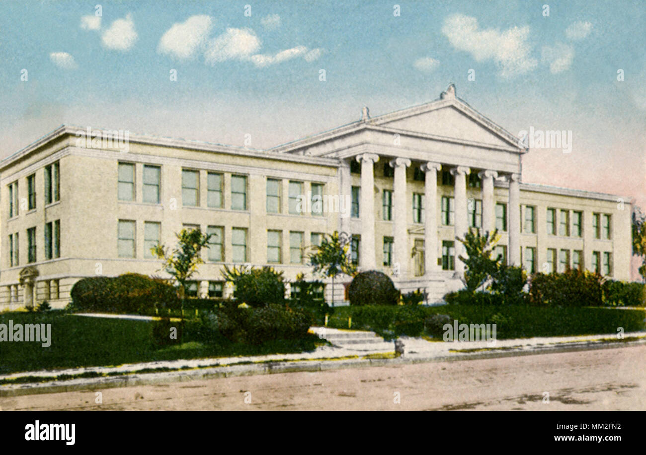 New rochelle high school hi-res stock photography and images - Alamy