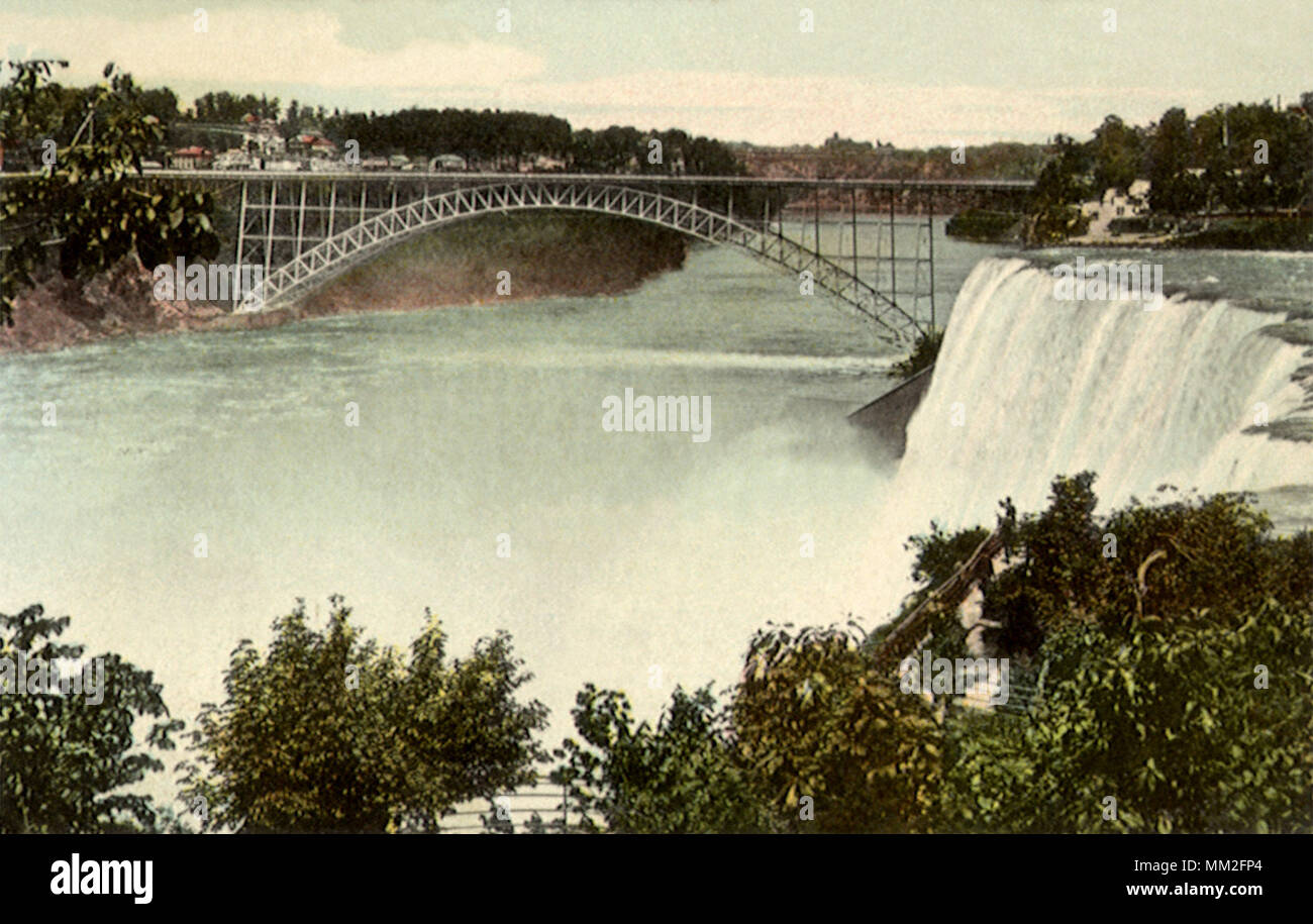 Our railway bridge hi-res stock photography and images - Alamy