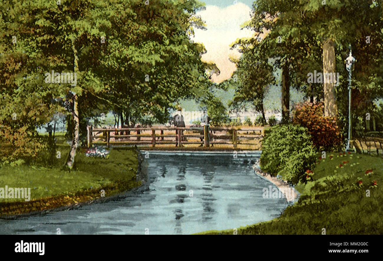 Bridge at Prospect Park. Brooklyn. 1915 Stock Photo - Alamy