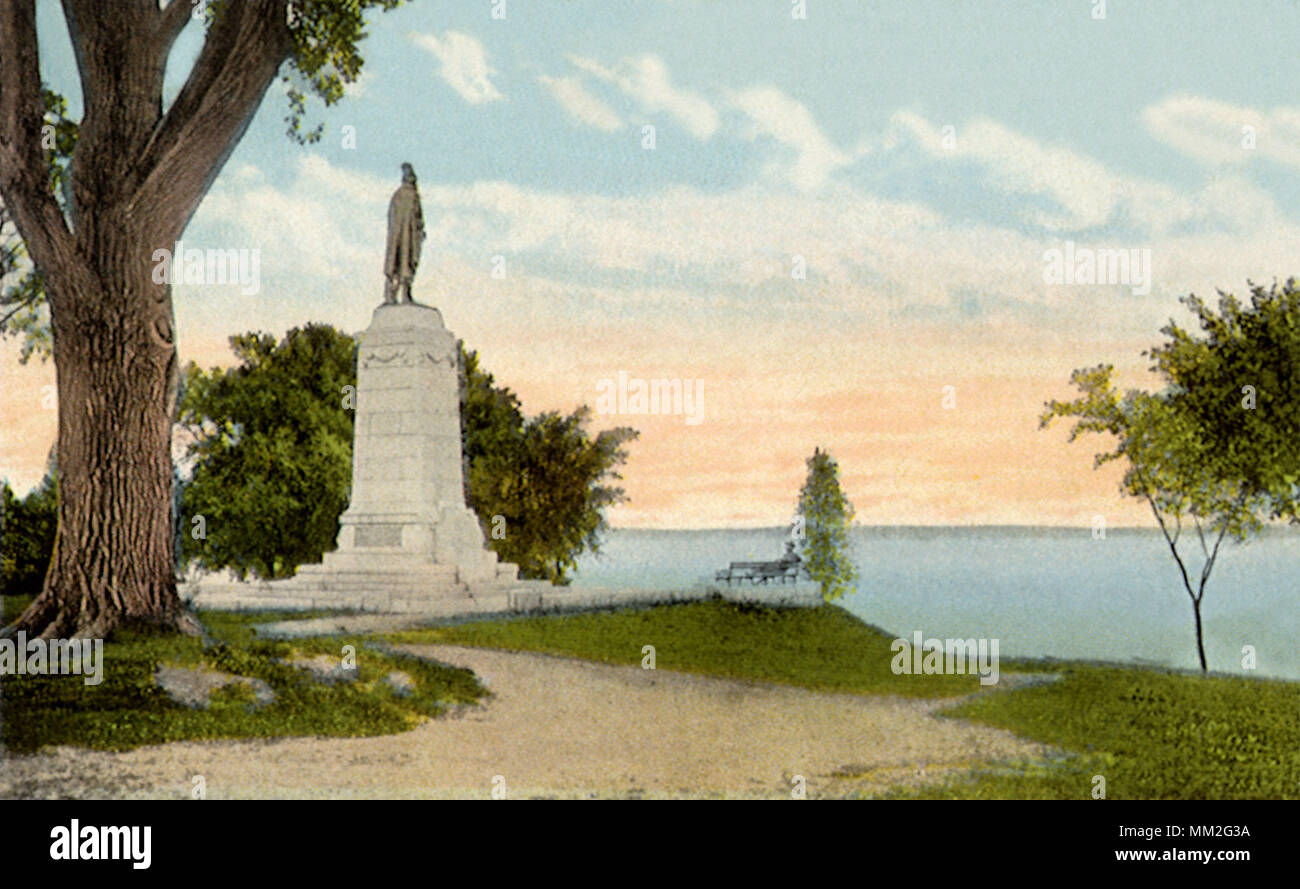 Champlain Statue at Lake. Plattsburgh. 1927 Stock Photo - Alamy