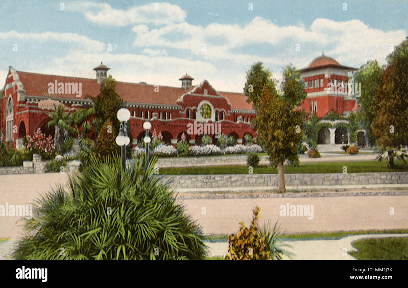 Smiley Library. Redlands. 1910 Stock Photo - Alamy