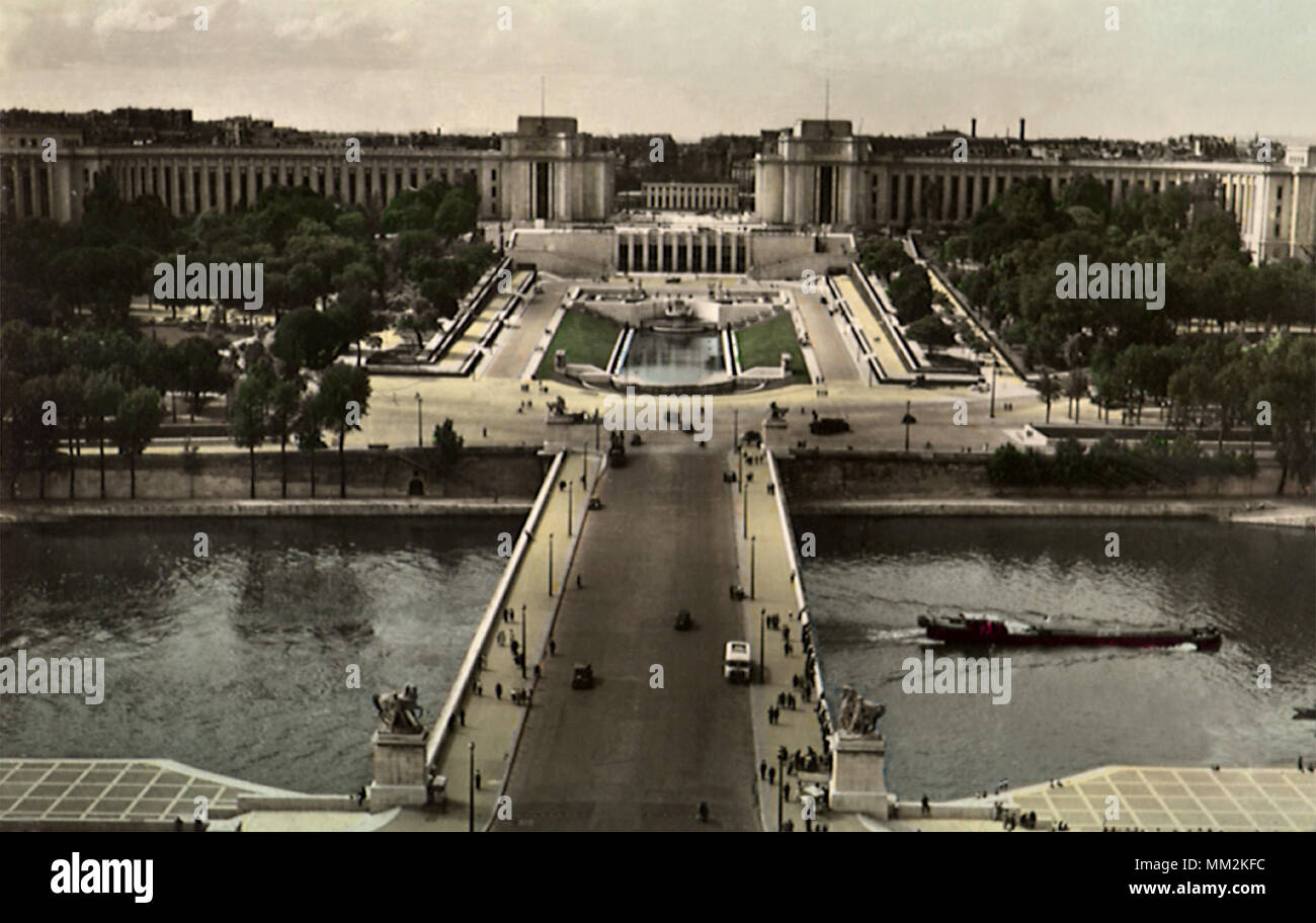 Chaillot Palace from Eiffel Tower. Paris. 1952 Stock Photo - Alamy