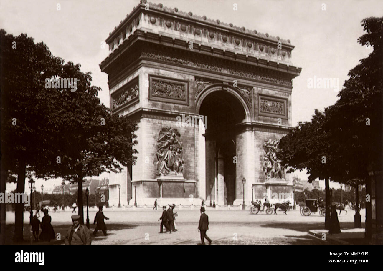 The Arc de Triomphe. Paris. 1910 Stock Photo - Alamy