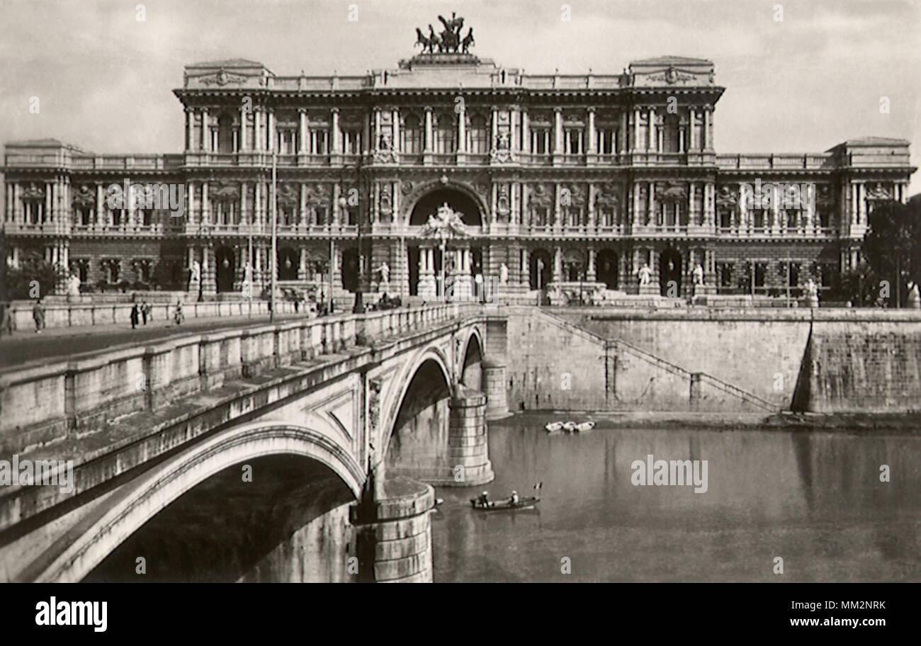 Law Court. Rome. 1940 Stock Photo - Alamy