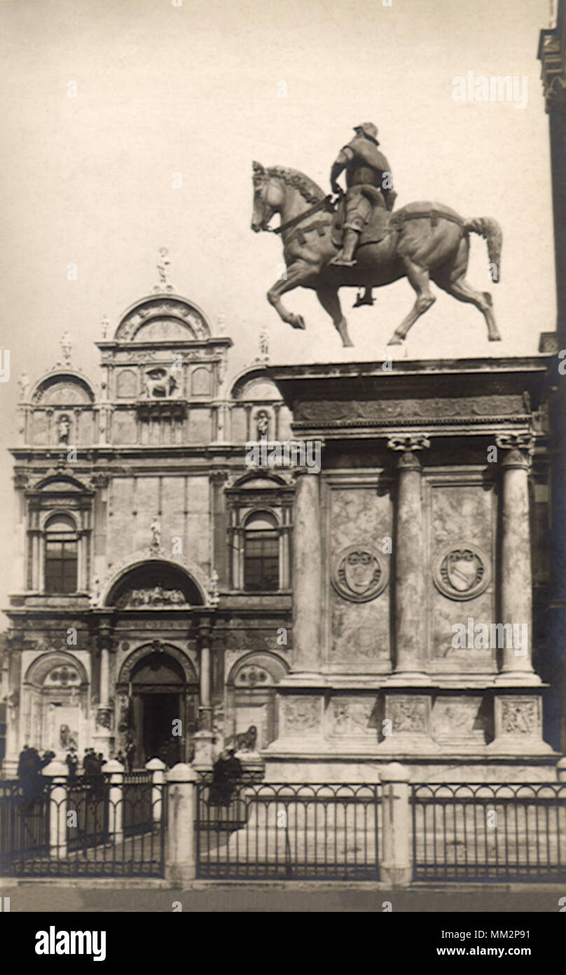 The colleoni monument hi-res stock photography and images - Alamy