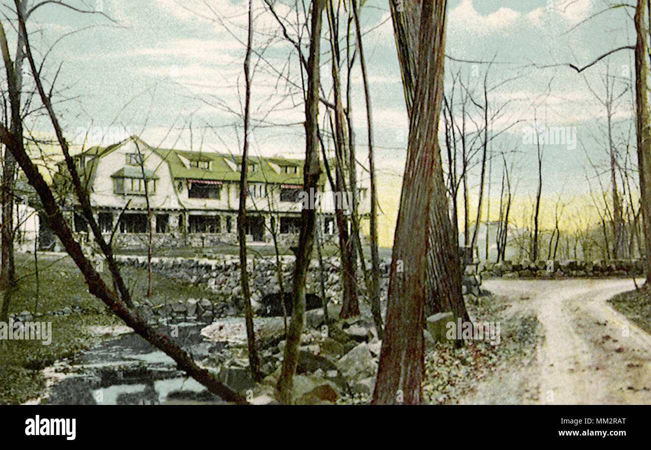 C. W. Post Residence at the Boulders. Greenwich. 1910 Stock Photo - Alamy