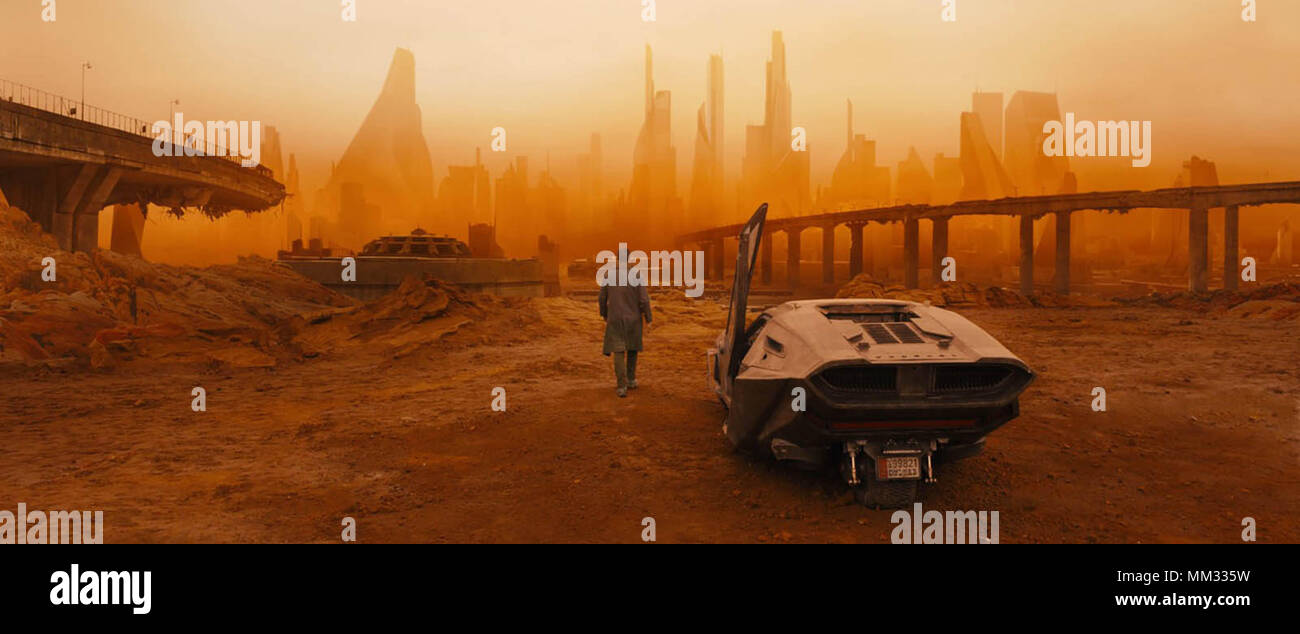 Blade runner 2049 still hi-res stock photography and images - Alamy