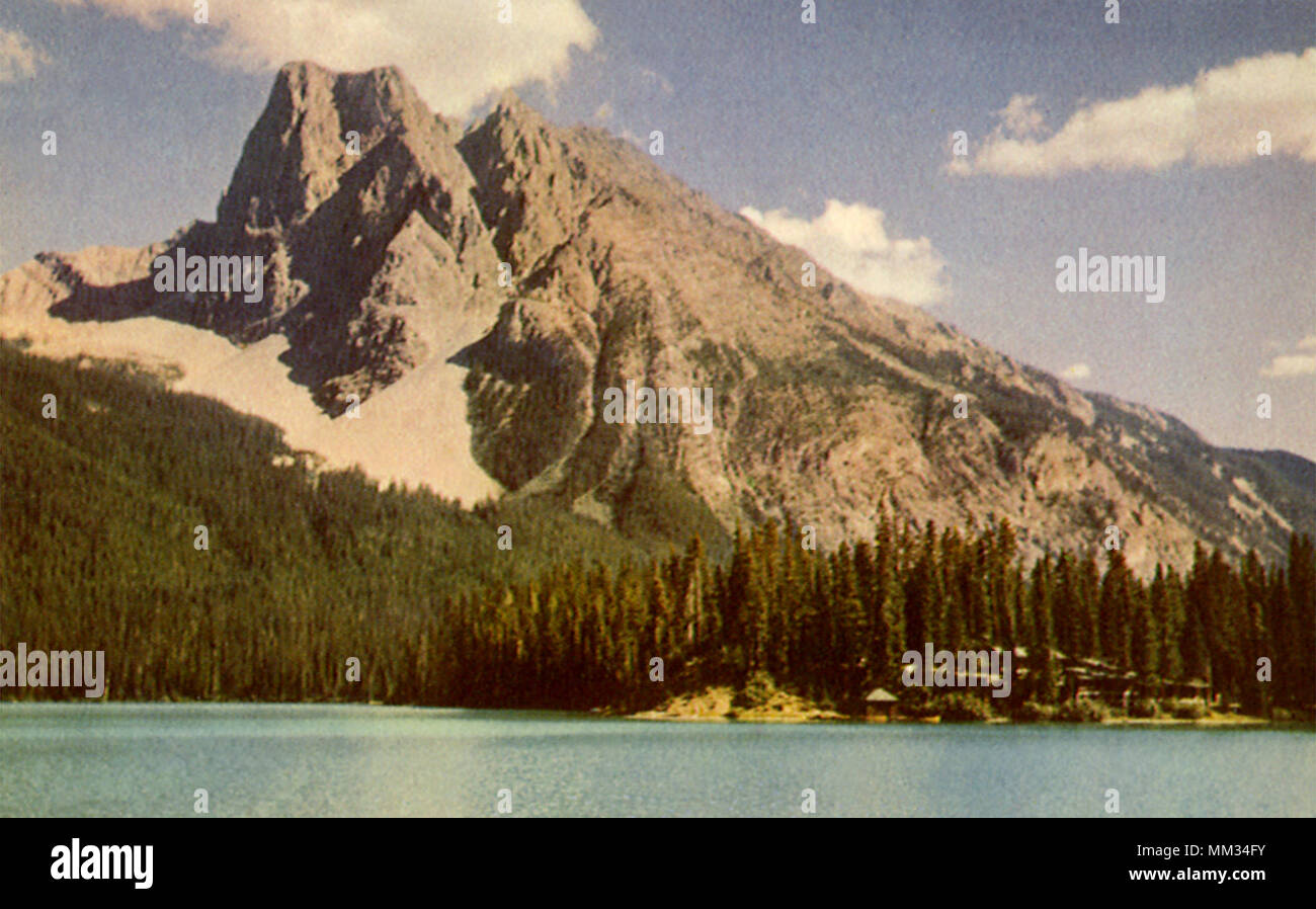 Emerald Lake & Mount Burgess. Yoho. 1950 Stock Photo - Alamy