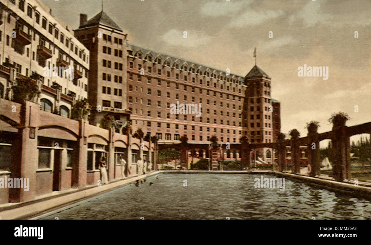 Swimming Pool at Chateau. Lake Louise. 1930 Stock Photo - Alamy
