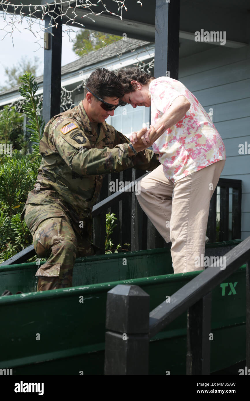 U.S. Army Sgt. Daniel Peters, 1-143 Infantry Regiment, Airborne ...