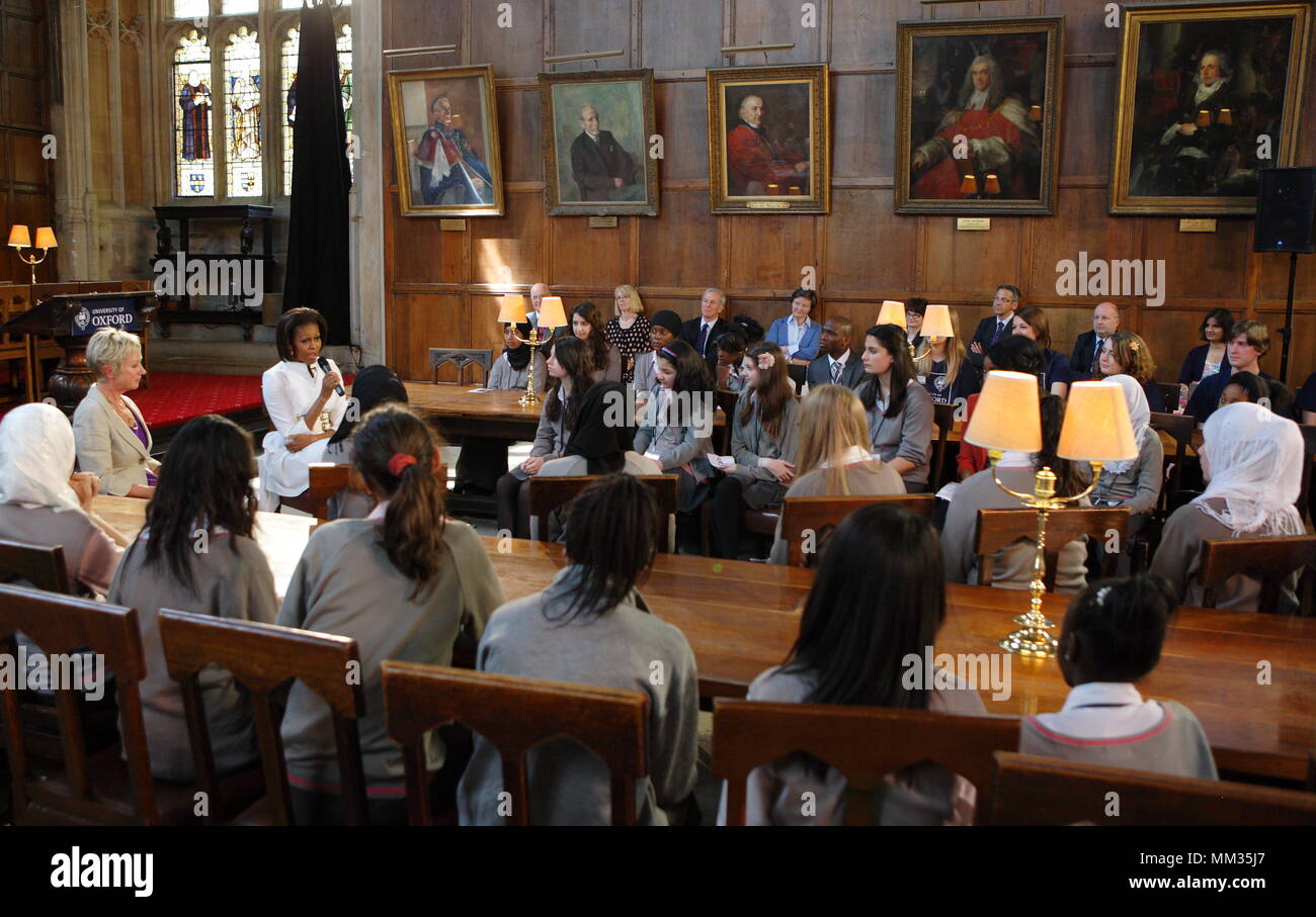 Elizabeth garrett anderson school hi-res stock photography and images ...