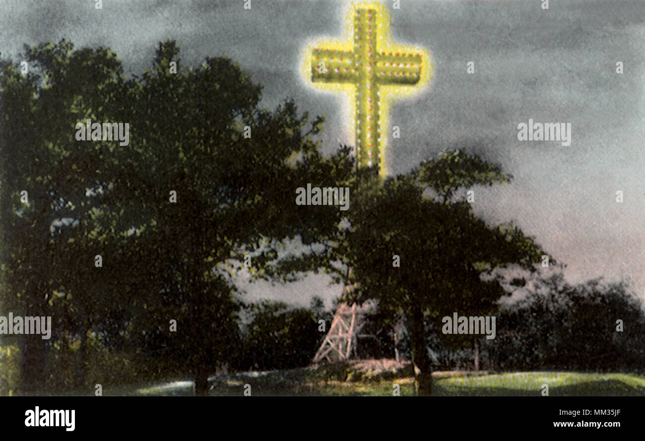 Montreal mount royal cross hi-res stock photography and images - Alamy