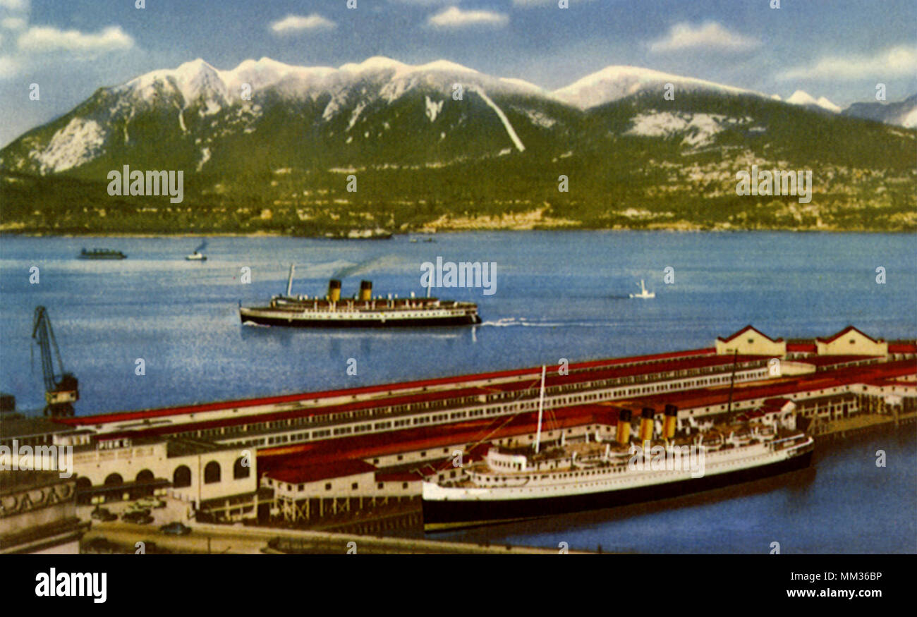 C pier hi-res stock photography and images - Alamy