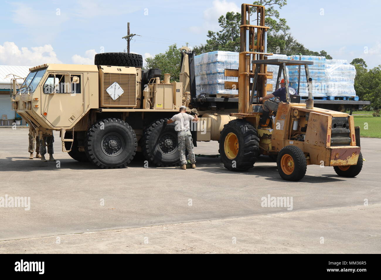 Soldiers from F Company, 49th Transportation Battalion out of Fort Hood ...