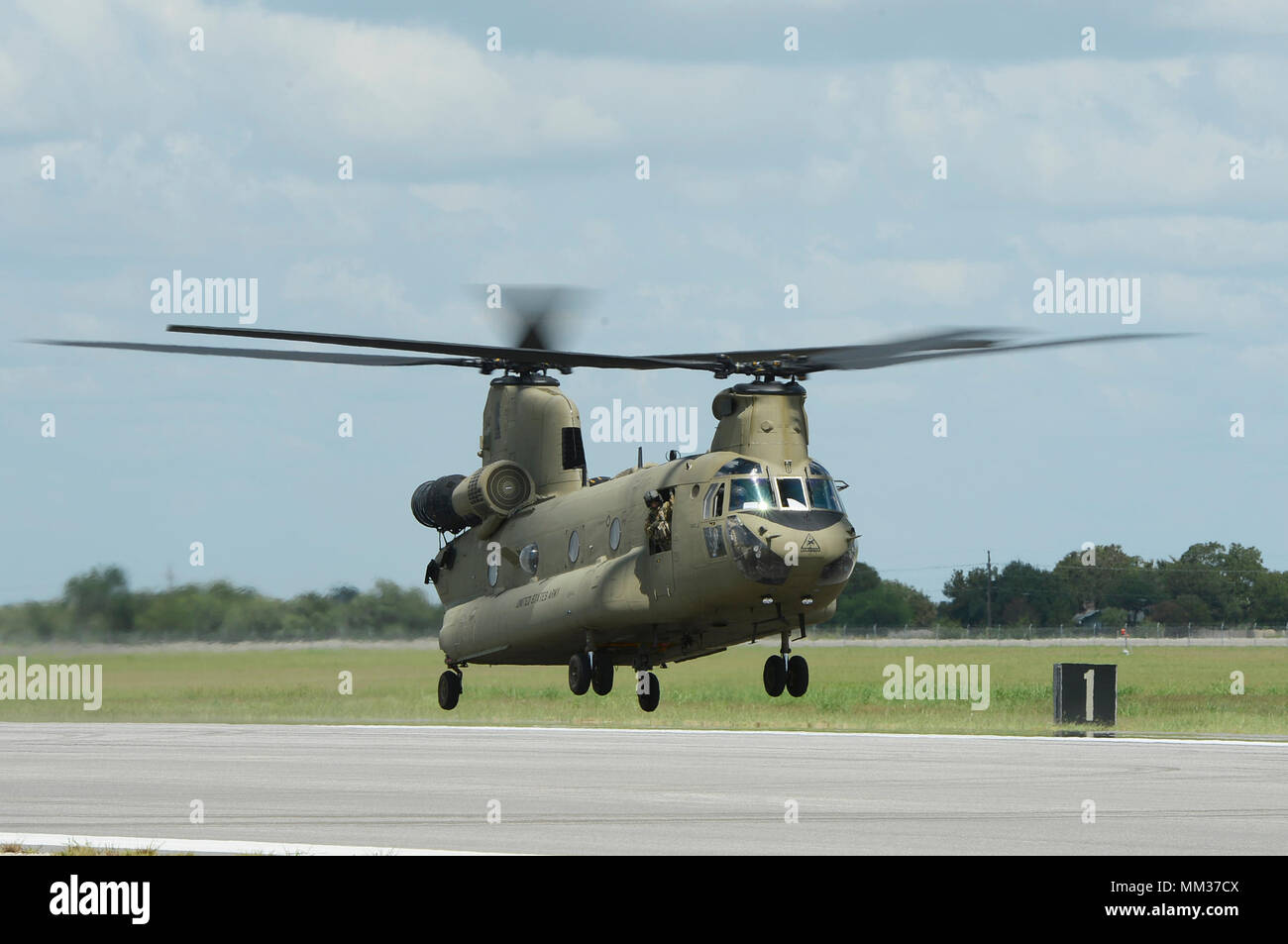 One of three CH-47 Chinook helicopters, 2d Battalion 501st Aviation ...