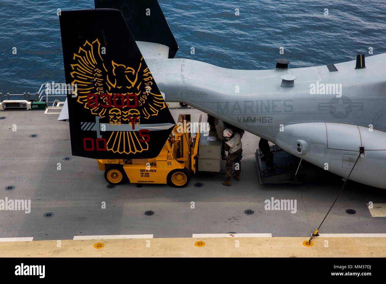 U.S Marines with Marine Medium Tiltrotor Squadron (VMM) 162 (Reinforced ...