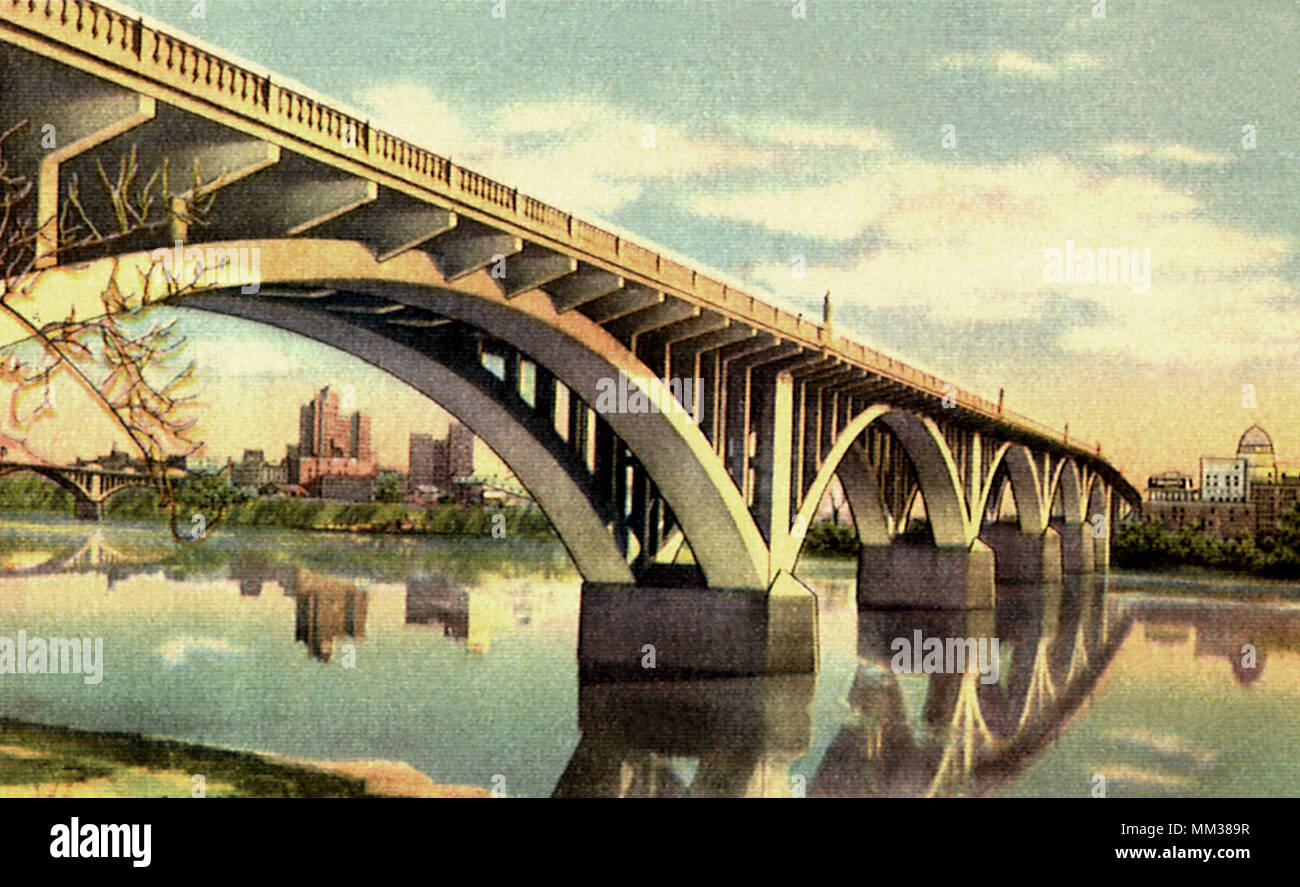 Broadway Bridge. Little Rock. 1935 Stock Photo - Alamy