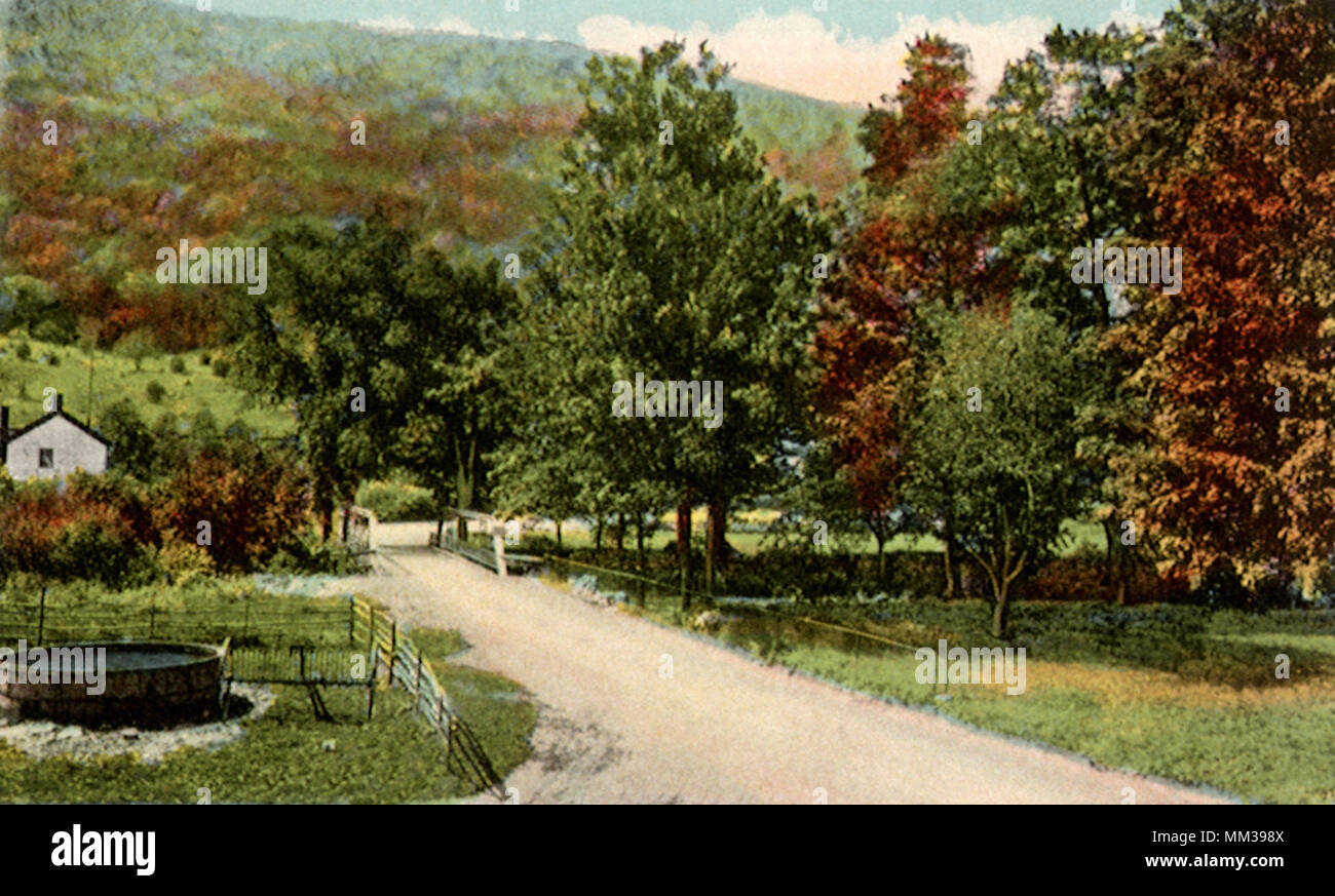 Road to Big Indian. 1925 Stock Photo - Alamy