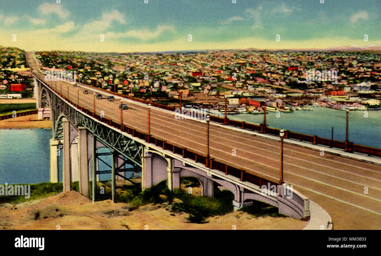 Aurora Bridge. Seattle. 1935 Stock Photo - Alamy