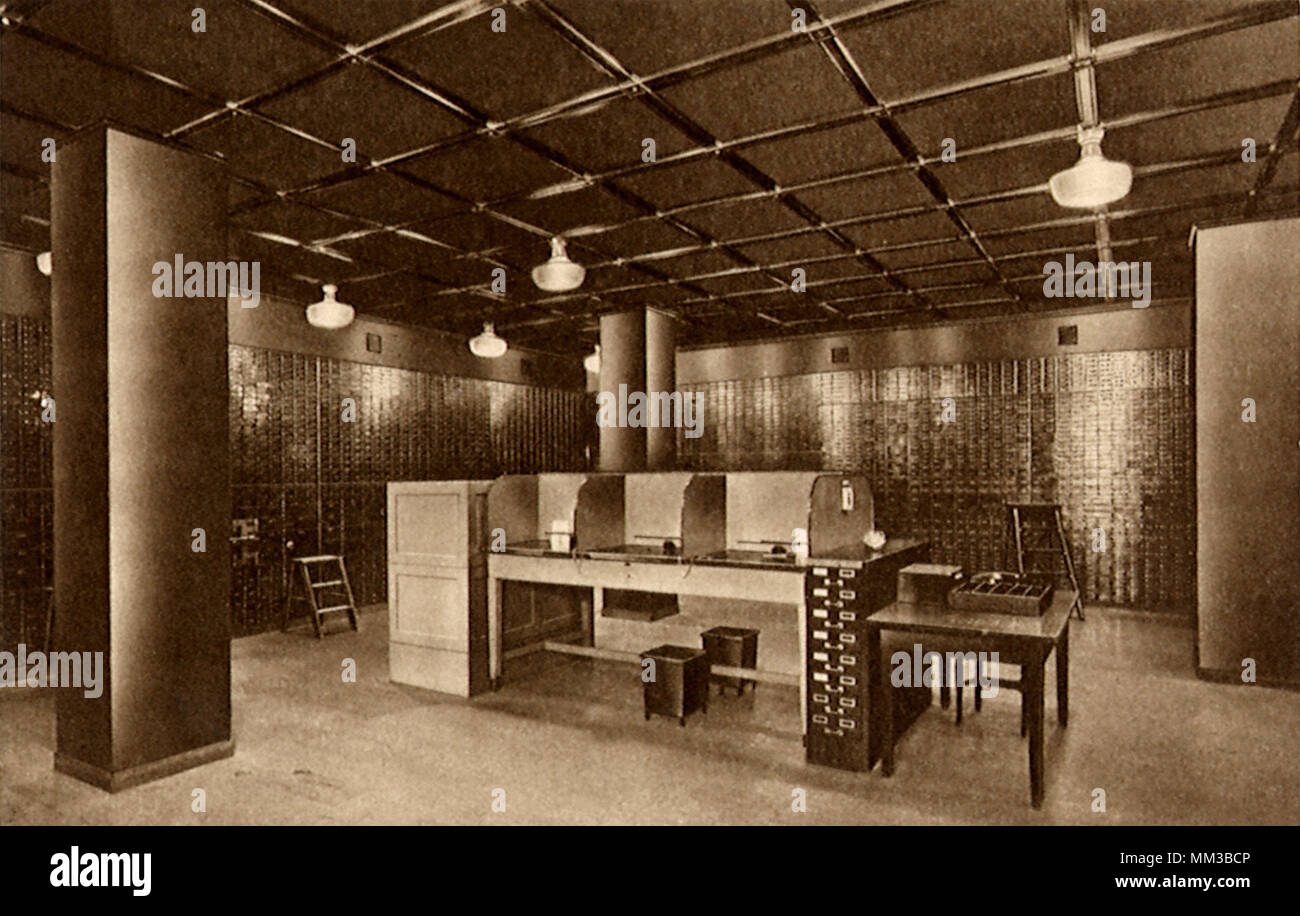 1950 bank hi-res stock photography and images - Alamy