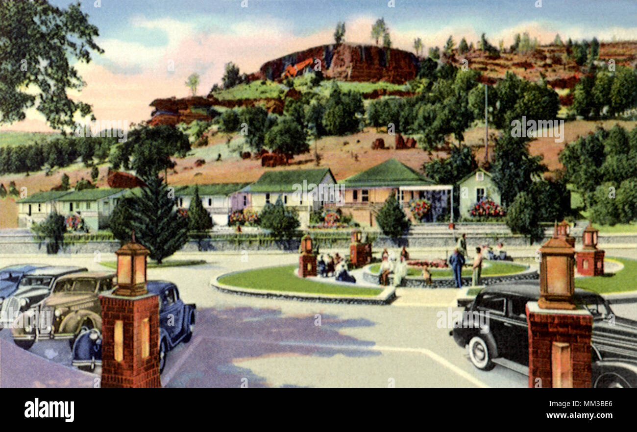 Richardson Springs Hotel Circle. Chico. 1940 Stock Photo - Alamy