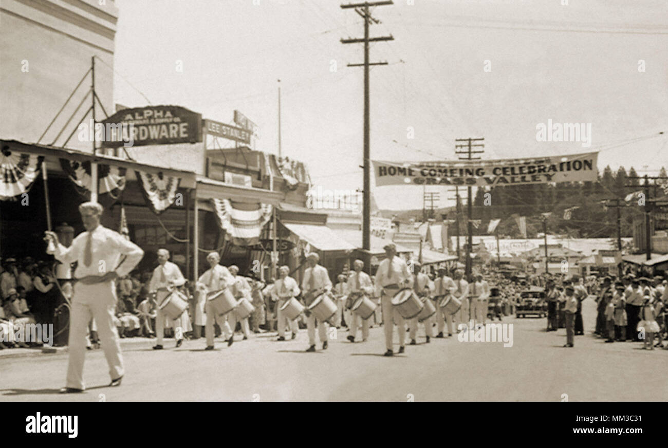 Homecoming Parade. Grass Valley. 1935 Stock Photo - Alamy