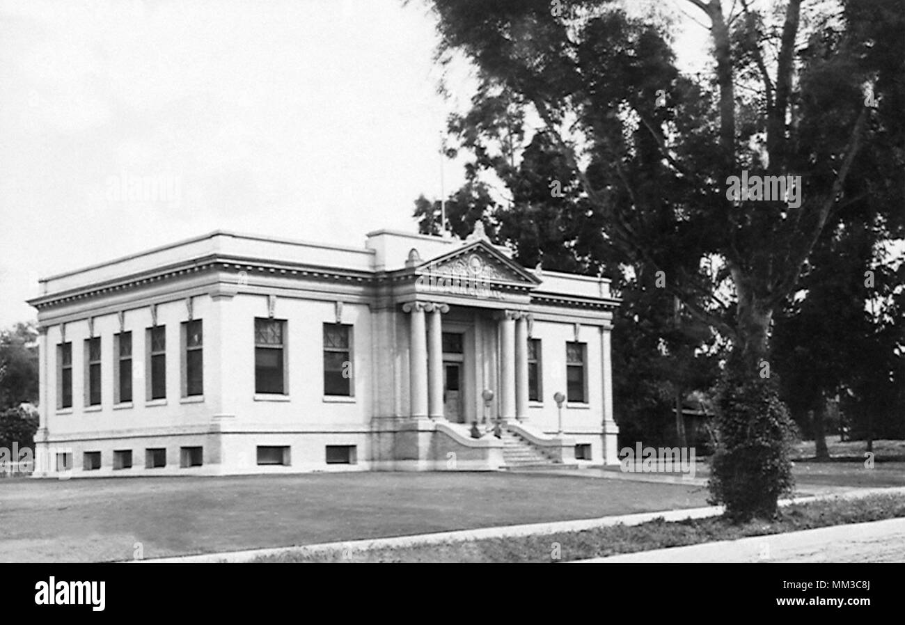 Public Library. Corona. 1913 Stock Photo - Alamy