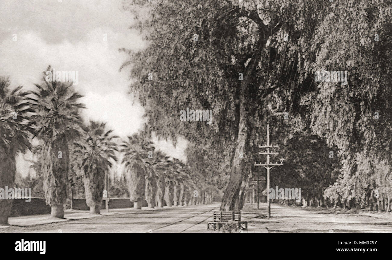 Riverside avenue hi-res stock photography and images - Alamy