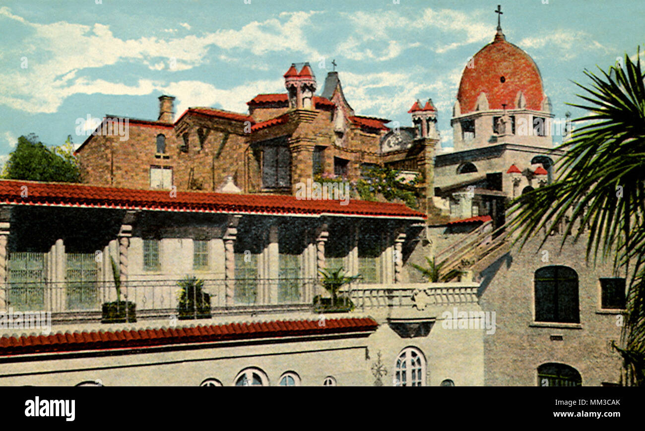 Mission inn riverside california hi-res stock photography and images ...