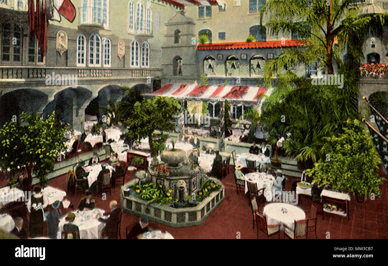 Mission inn riverside hi-res stock photography and images - Alamy