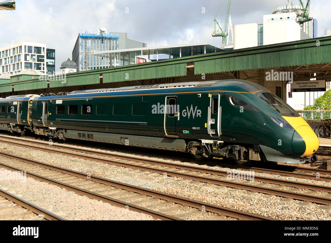 Hitachi class 800 hi-res stock photography and images - Alamy