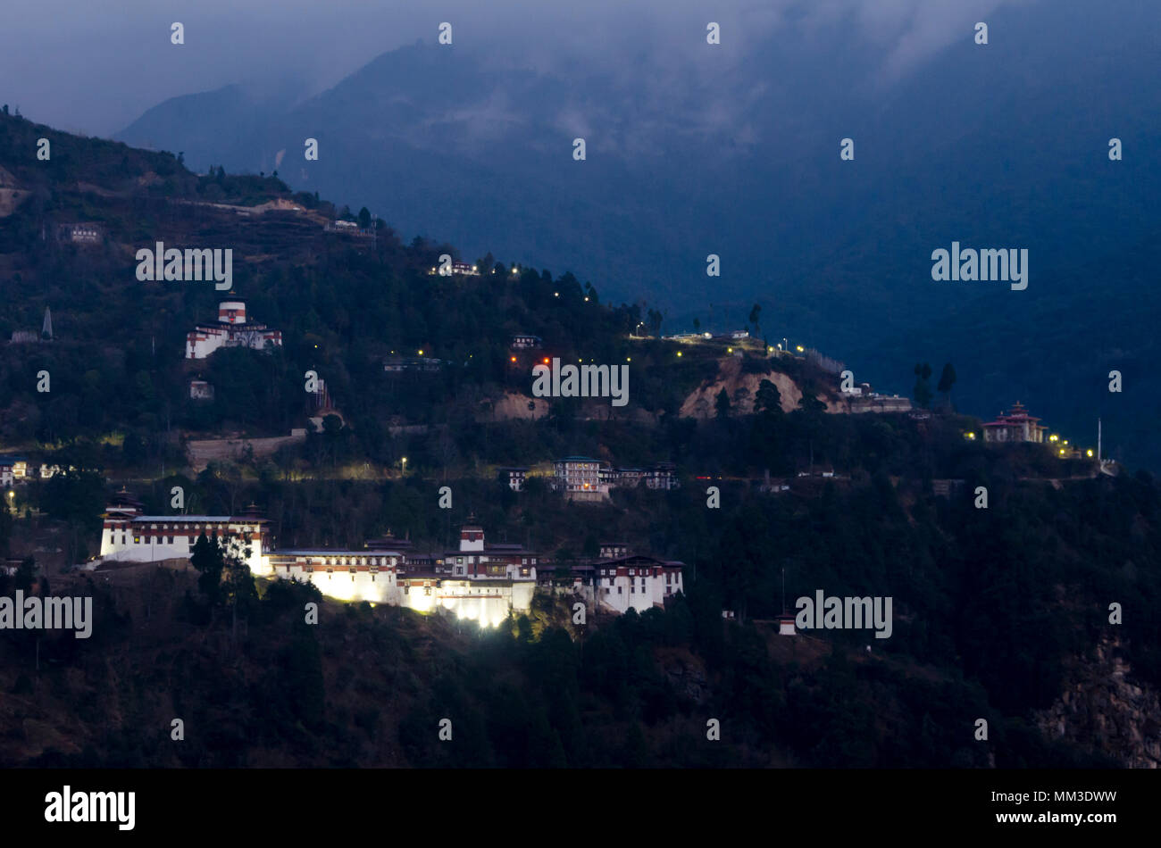 Trongsa temple hi-res stock photography and images - Alamy